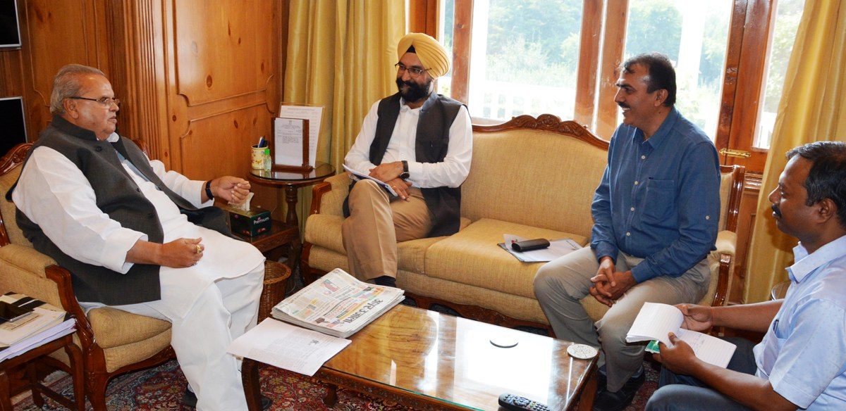 MD AMUL meets Governor, Seeks dairy-related development activities in J&K