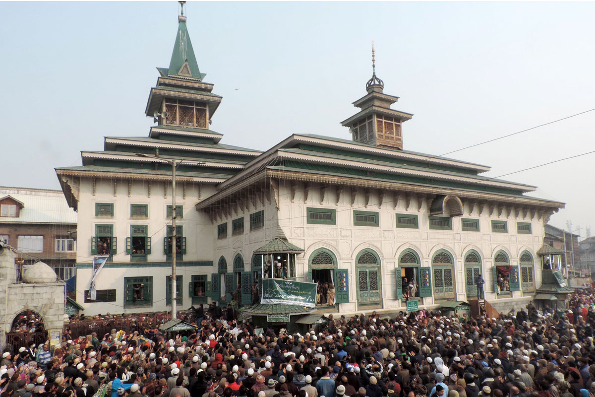 Shrine-of-Dastageer-Sahib-Khanyar | Kashmir Life - Latest News ...
