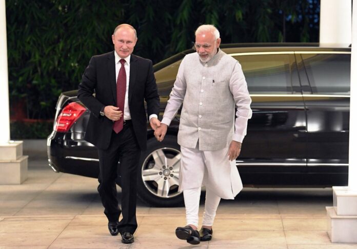 Russian President Putin Touches Down in Delhi, Greeted by PM Modi ...