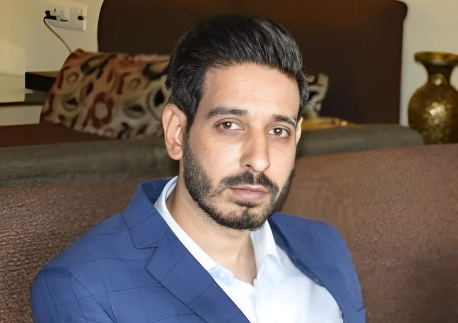 JKAS Kashmir Topper, Huzaif Tells His Struggle Story | Kashmir Life ...